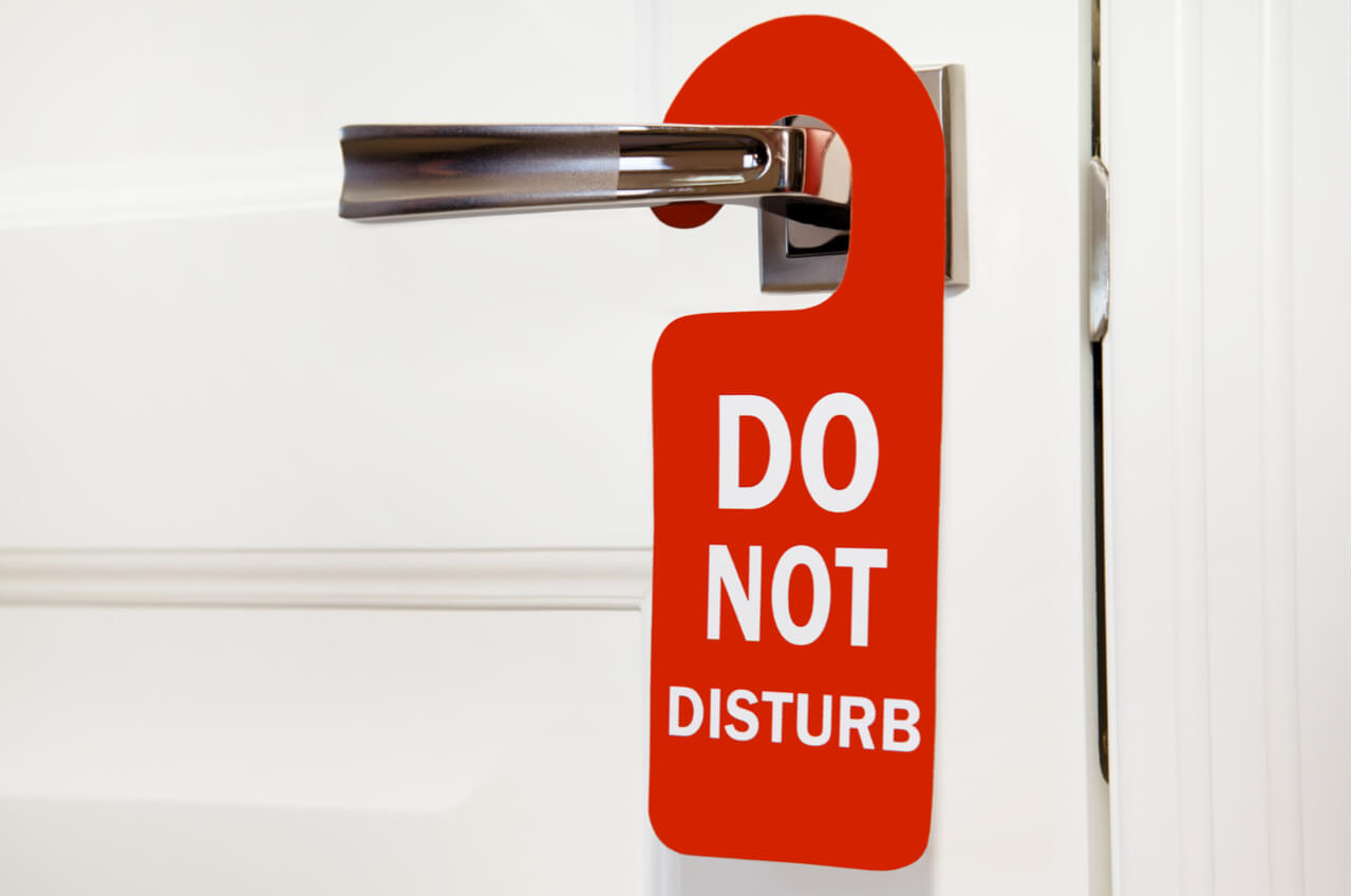 Caesars Taking Liberties With The Idea Of Do Not Disturb 
