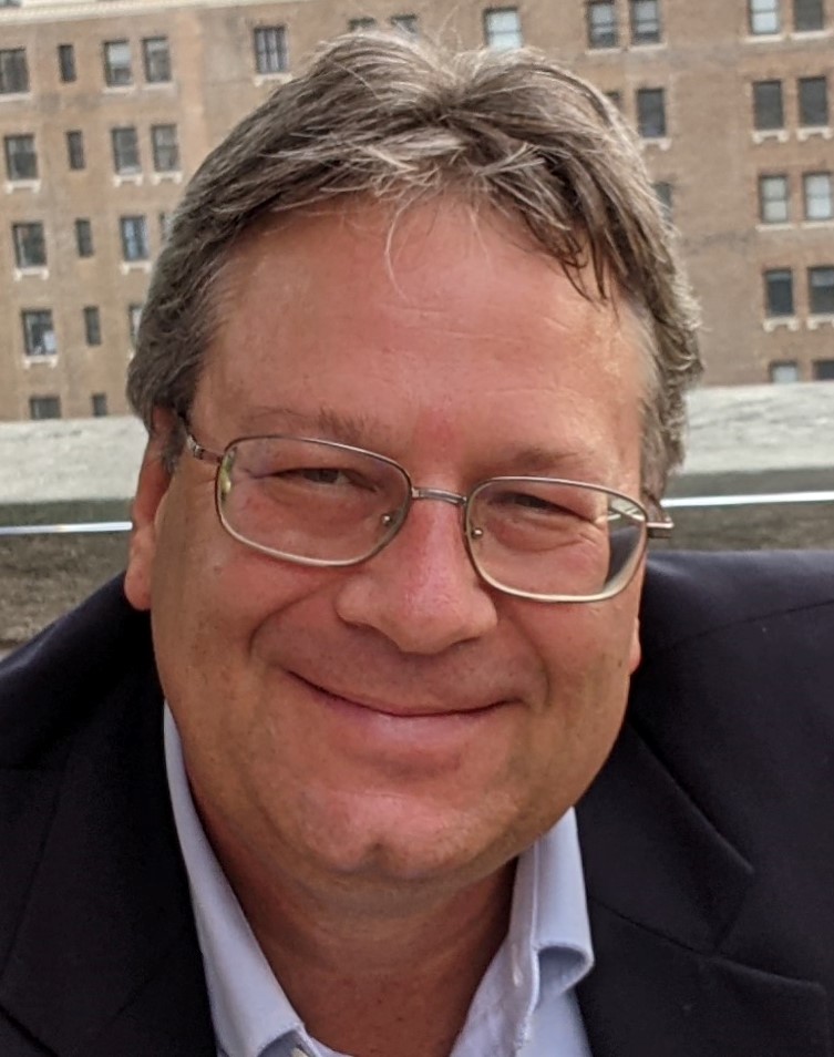 About PlayUSA: Authors, Contact, Licensing and Media