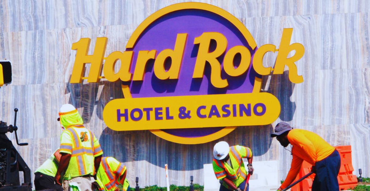 Menominee Tribe Signs Agreement For New Wisconsin Casino