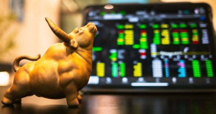 Gambling Execs Bullish But Worried About Prediction Markets